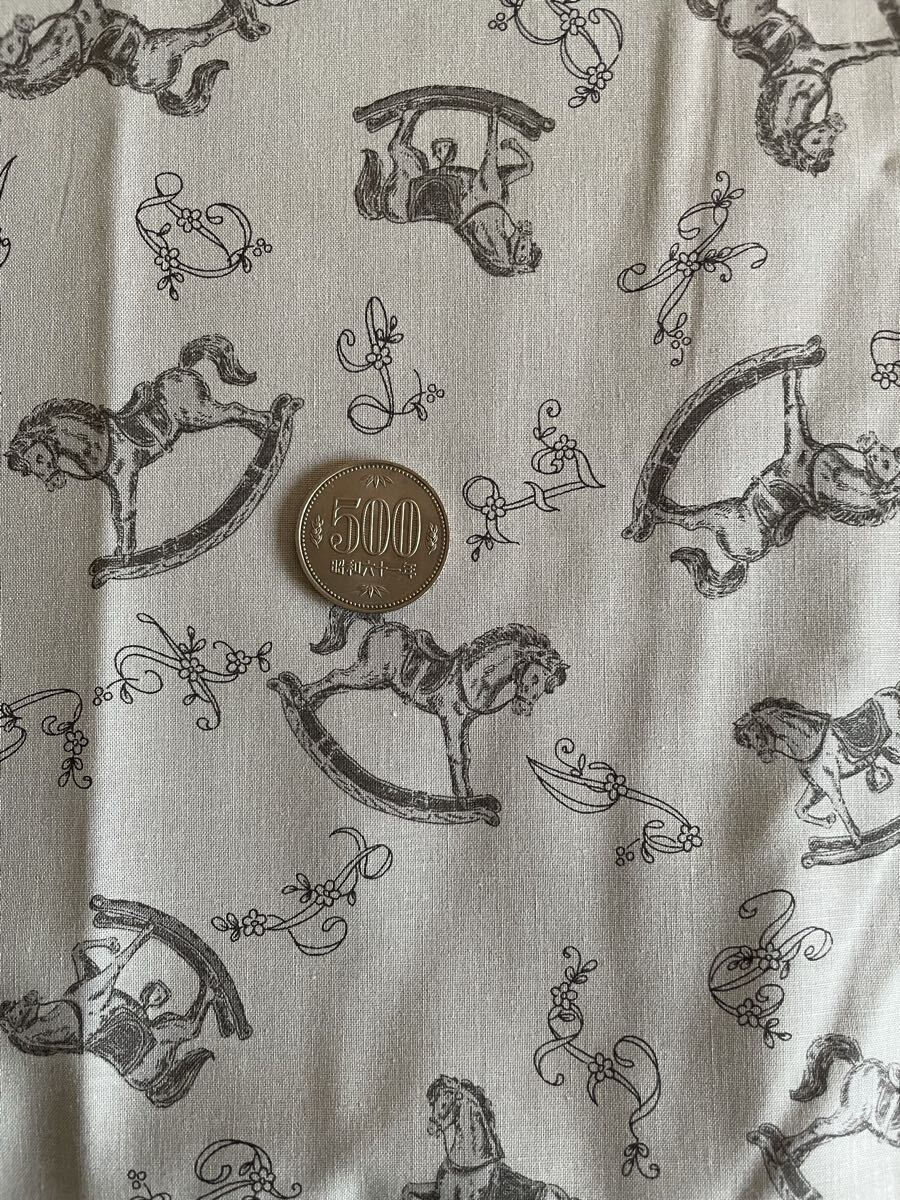 Yahoo!オークション - こうの早苗さんオリジナル布 グレー系 約110×48...