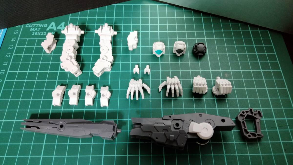 Yahoo!オークション - 30MM 1/144 オプションパーツセット11 (大型キャ...