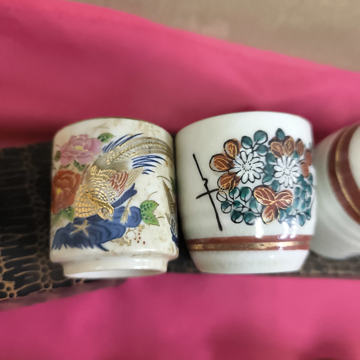 【樂淘letao】日本代購代標第一品牌－ 【九谷焼 酒器 まとめ売り】中古品 引き上げ品 汚れあり 細かな欠けなど込み 九谷 おちょこ 徳利 陶器九谷陶山 木米 コレクション 284-73