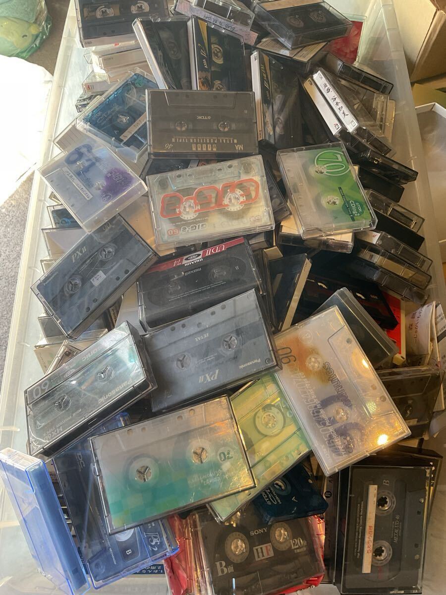 Yahoo!オークション - カセットテープ 大量まとめ売り 約24kg 140サイ...