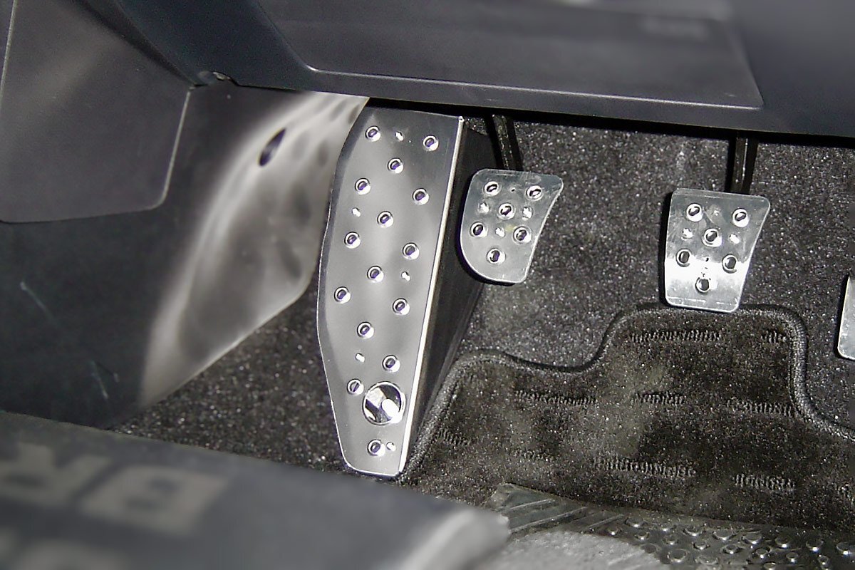 OKUYAMA オクヤマ ドライバーフットレスト ランサーEvo.X CZ4A(三菱用)｜売買されたオークション情報、yahooの商品情報をアーカイブ公開 - オークファン（aucfan.com）