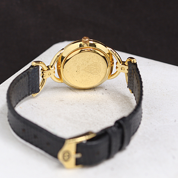 Yahoo!オークション - 1円 稼働 グッチ 6000L QZ ブラック文字盤 レデ...