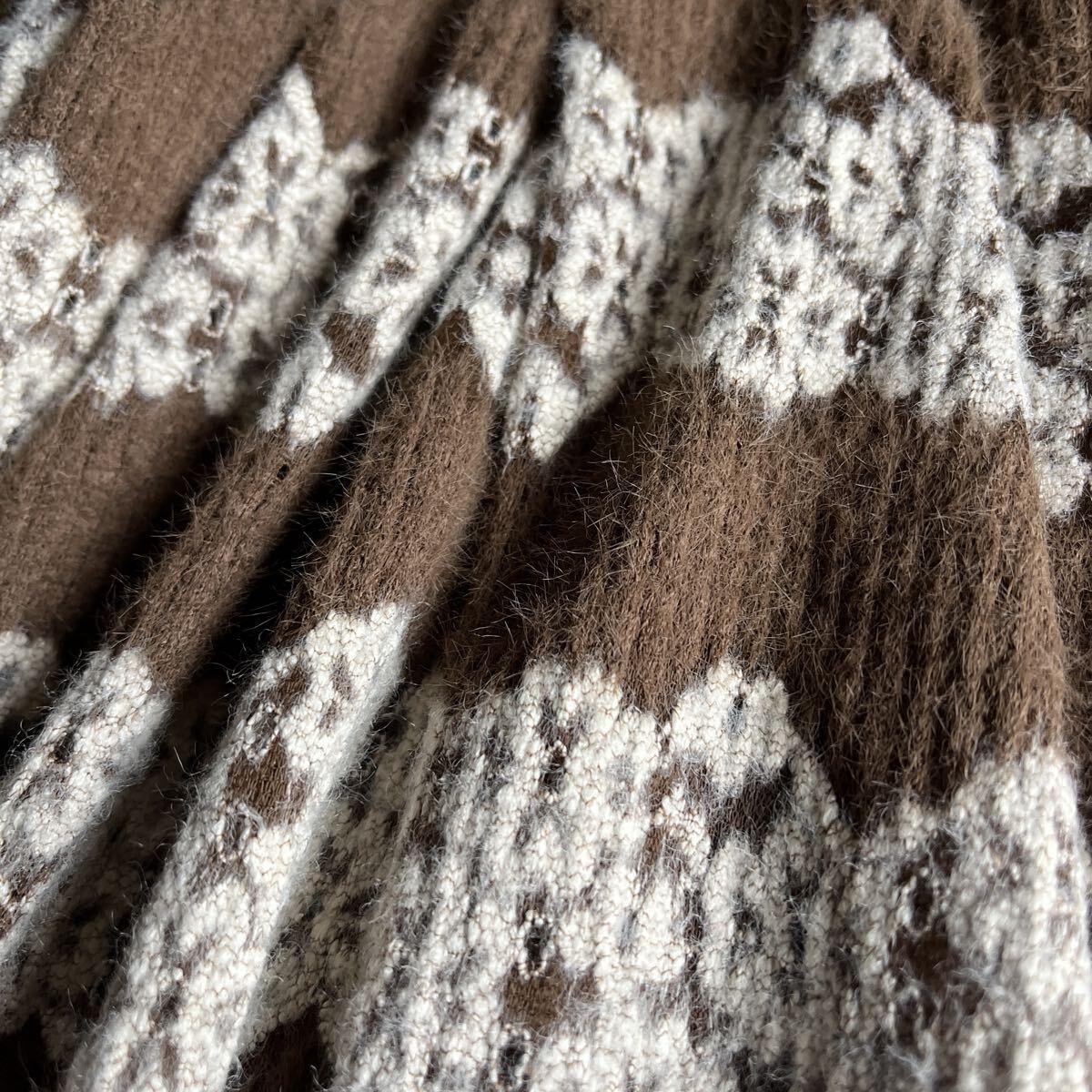 Yahoo!オークション - 起毛ニットジャガード生地 柔らか レース生地 幅...