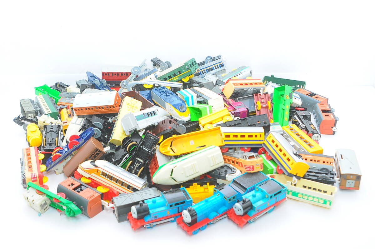 Yahoo!オークション - [MBS33]TAKARATOMY タカラトミー トーマス 機関...