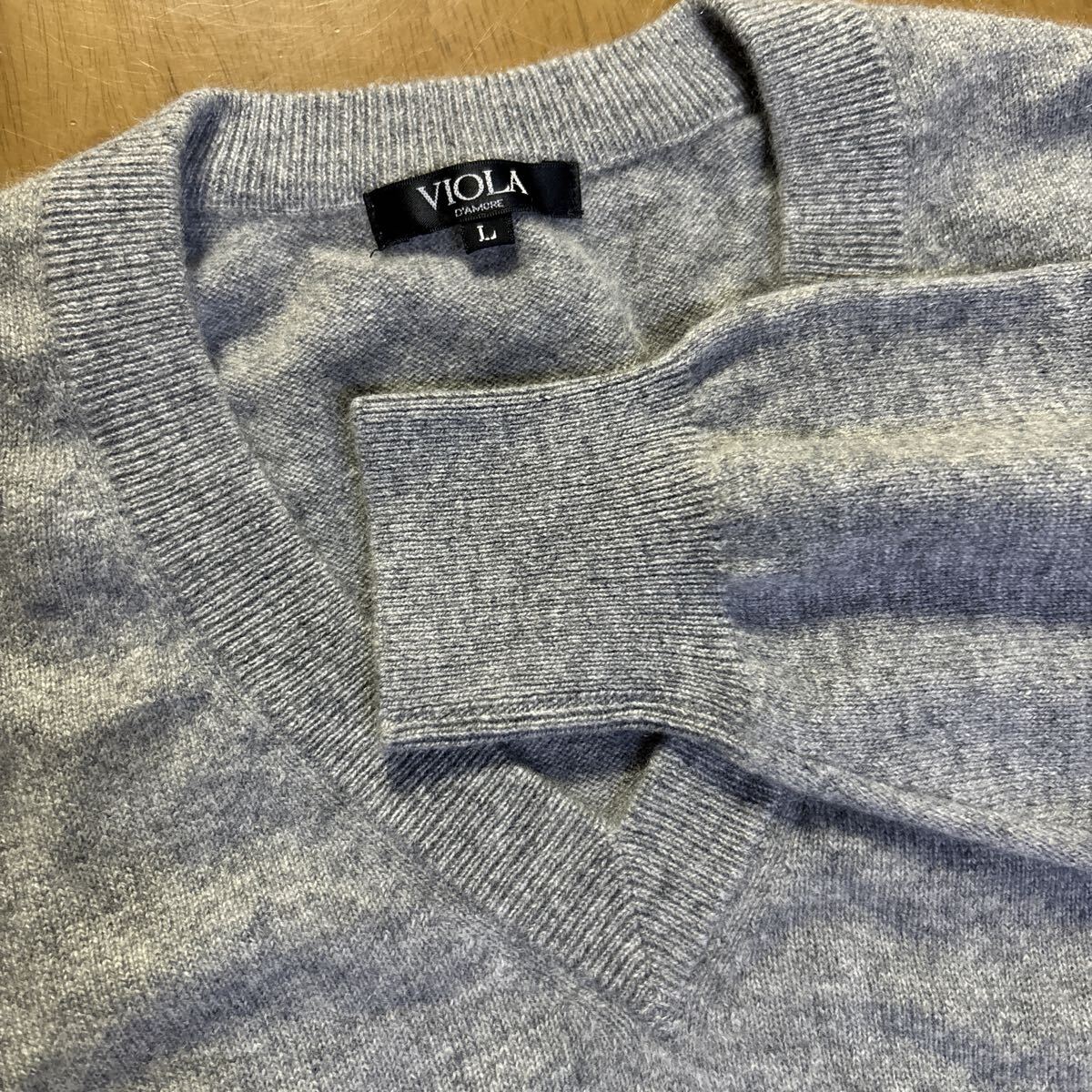 Yahoo!オークション - VIOLA 田村駒㈱ カシミヤ100％ ライト灰Vネック...