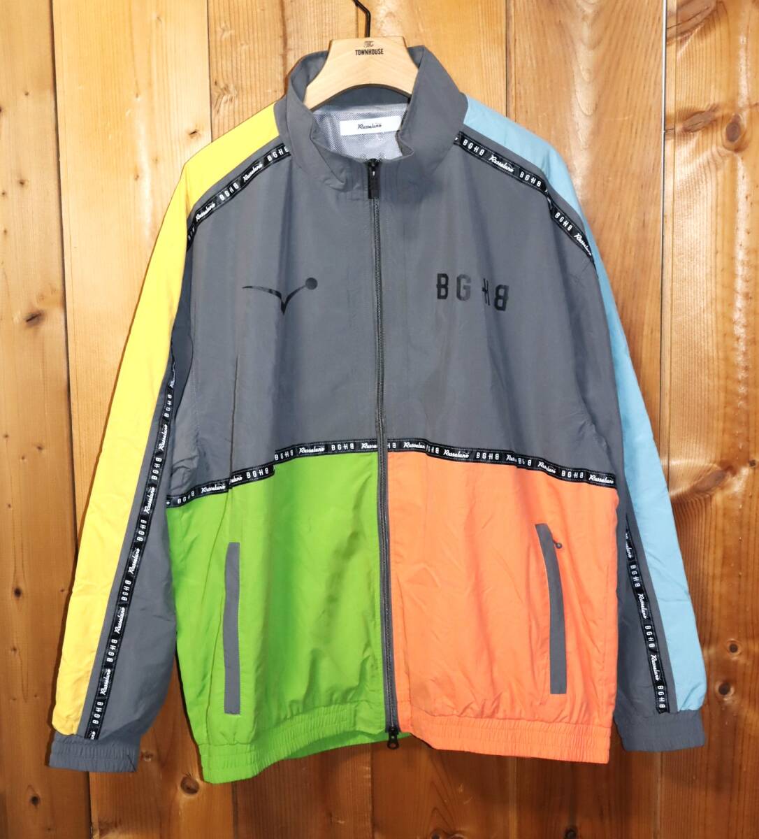 Yahoo!オークション - 送料無料 【未使用】 BGHB X ラッセルノ パネル...