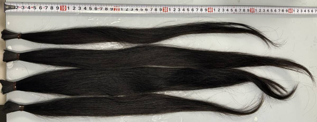 Yahoo!オークション - 髪束・毛束・約60cm・約142g 【エクステ・ヘアー...