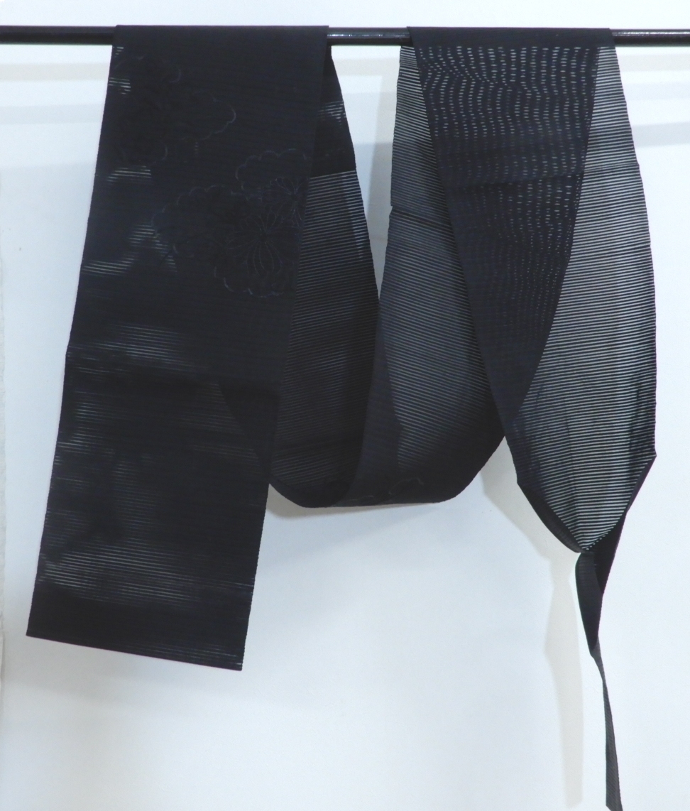 Yahoo!オークション - ＜銀の斧＞黒地刺繍の名古屋帯・黒地でおしゃれ...