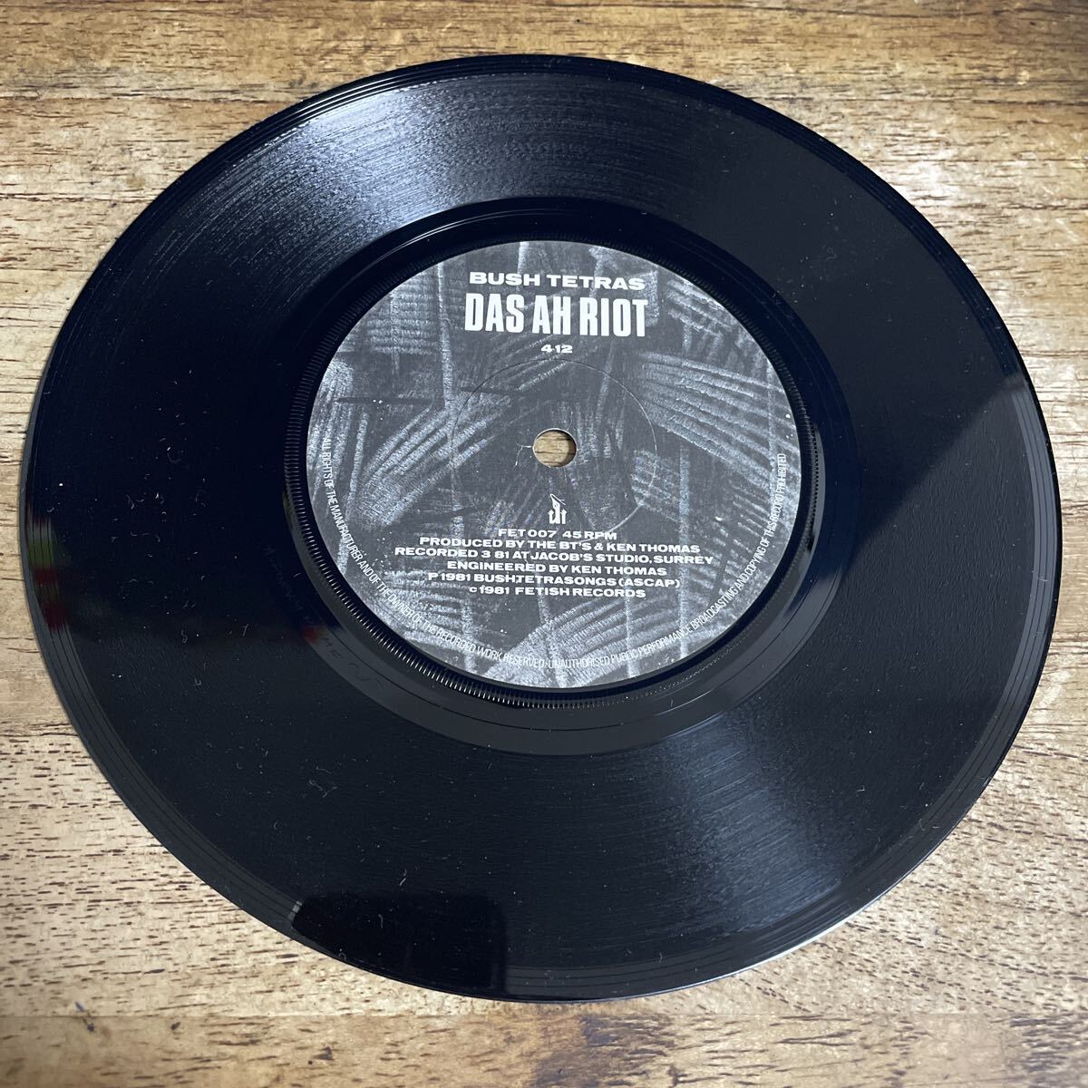 Yahoo!オークション - Bush Tetras Things That Go Boom In The Night ...