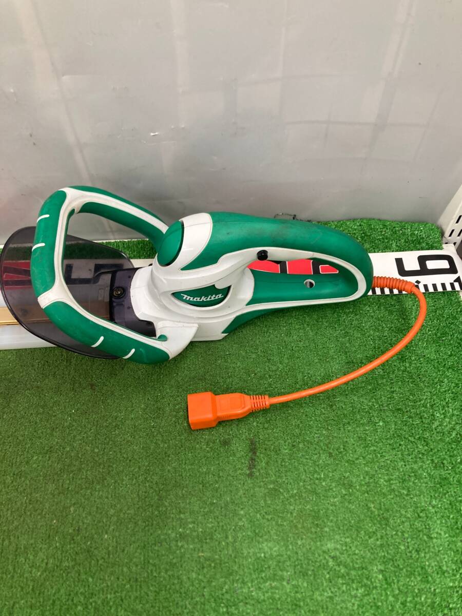 Yahoo!オークション - マキタ 生垣バリカン 高級刃仕様 刈込幅400mm M...