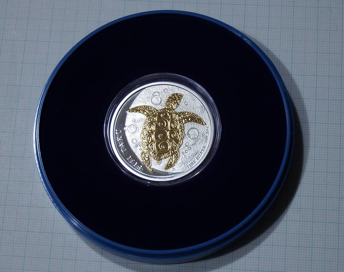 Yahoo!オークション - 大珍品 縁起物 カメ 亀 大型銀貨 金箔仕上げ 500...