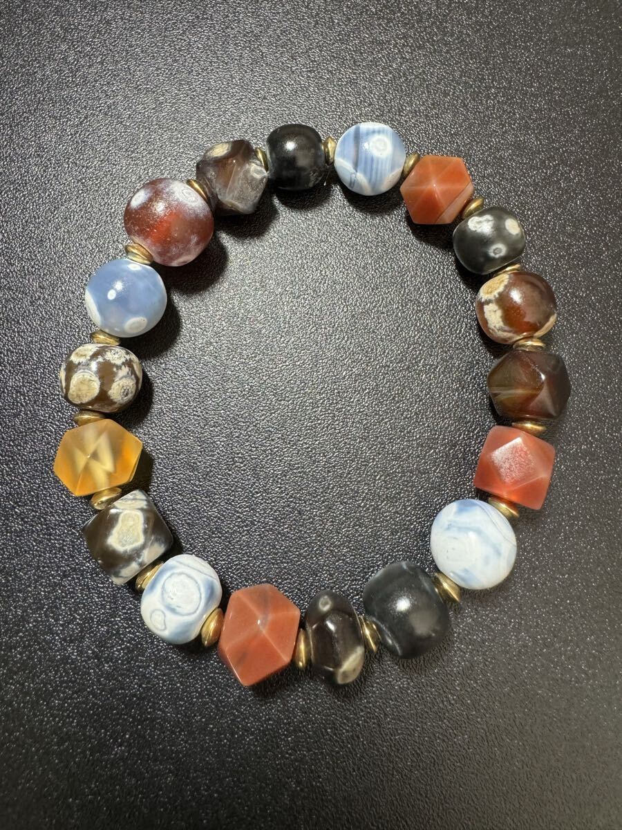 【樂淘letao】日本代購代標第一品牌－周代 球形・稜形・特別模様 天然メノウ ブレスレット 天然石 パワーストーン赤瑪瑙 ブレスレット中国古美術 希少 天然石