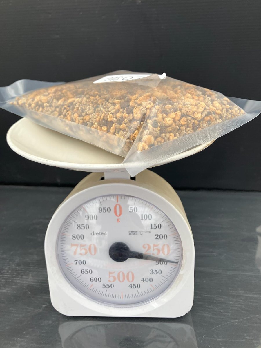 Yahoo!オークション - 常036 「新品・園芸用土」塊根植物の土 約300g...