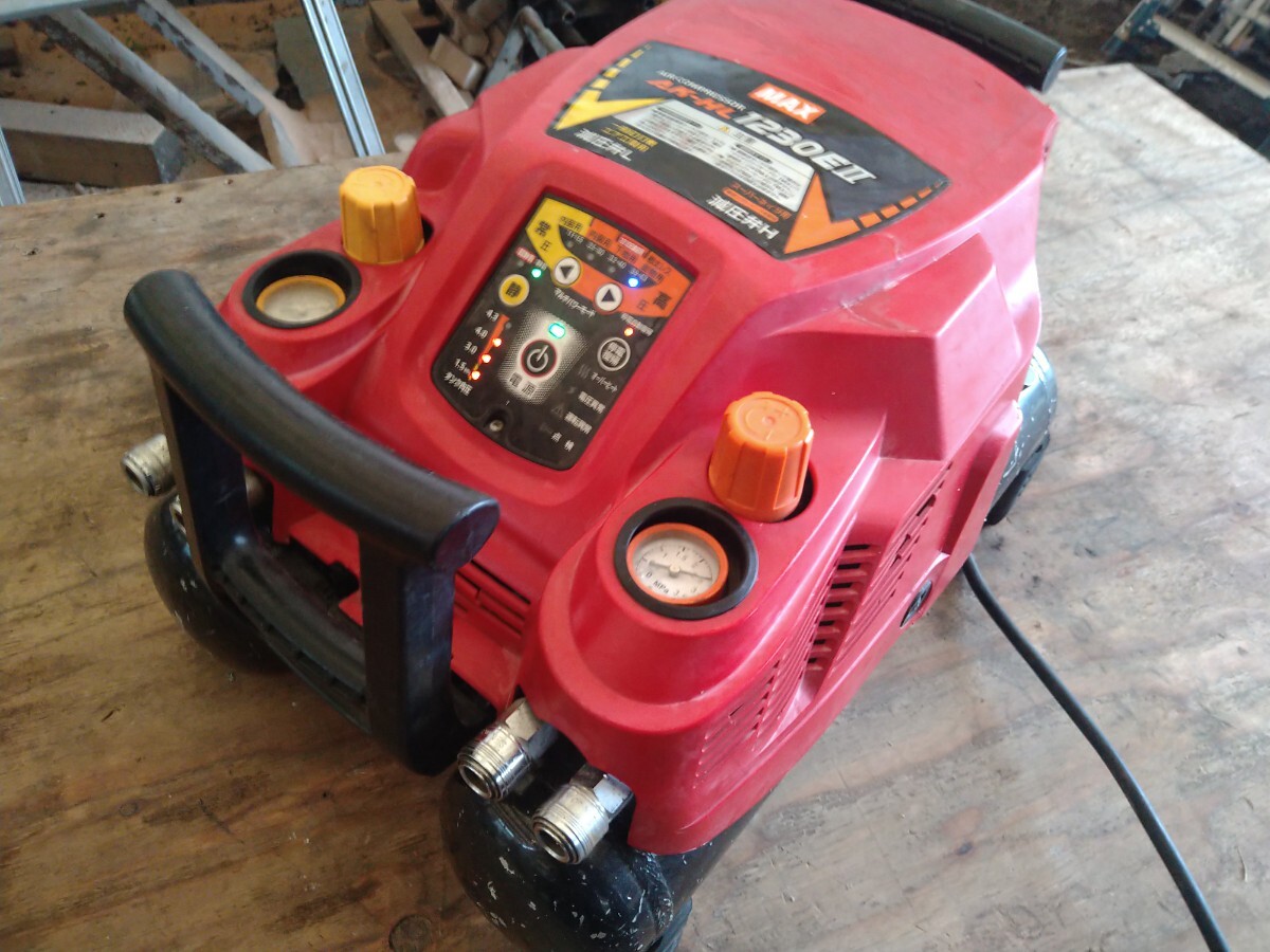 Yahoo!オークション - マックス エアコンプレッサーAKHL1230E2 中古動...