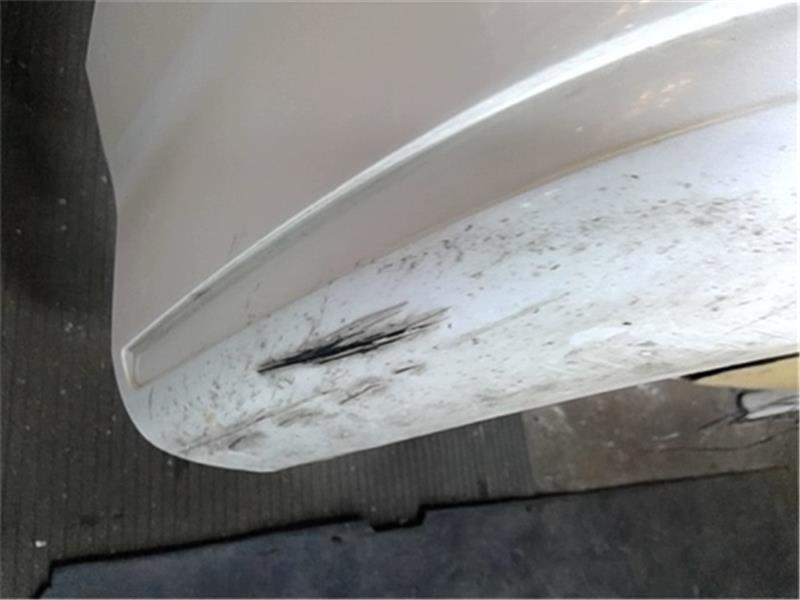 Yahoo!オークション - マツダ 純正 ビアンテ 《 CCEFW 》 リアバンパー...