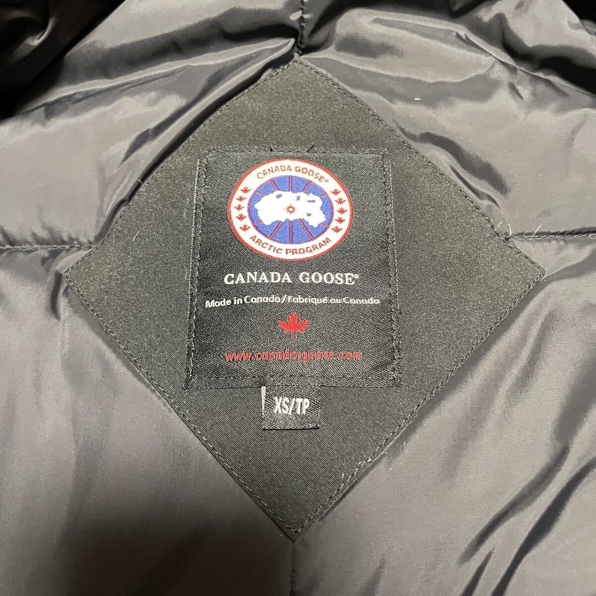 Yahoo!オークション - 美品 CANADA GOOSE カナダグース Chateau Parka...