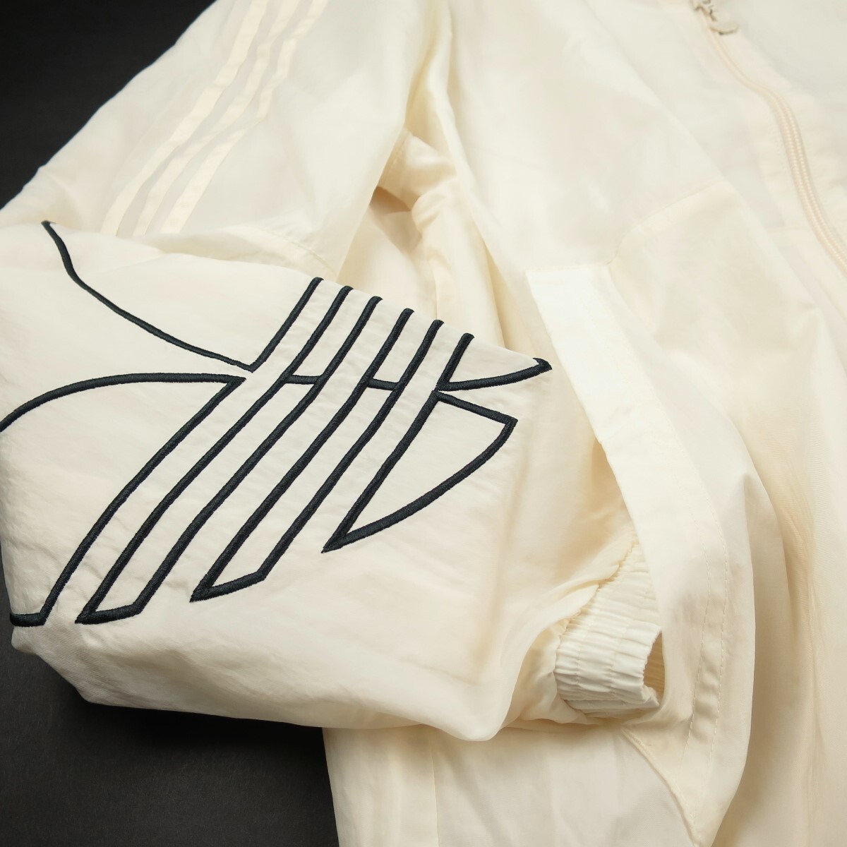 Yahoo!オークション - 新品 adidas originals アディダス オリジナルス...