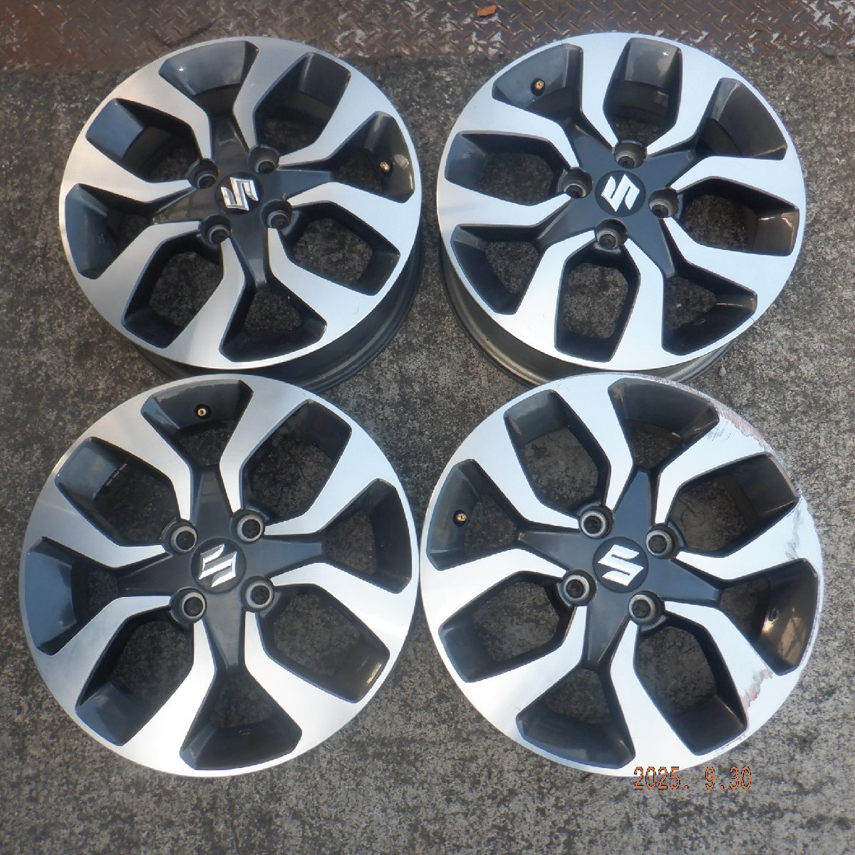 Yahoo!オークション - 純正 ホイール4本セット 15X5J PCD.100 オフセッ...