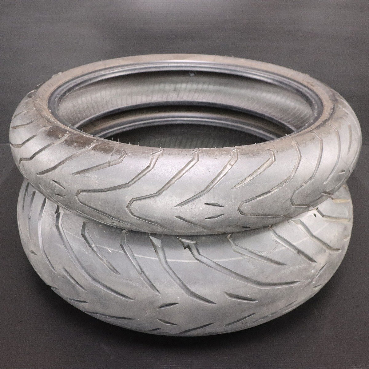 【樂淘letao】日本代購代標第一品牌－激安！ピレリ製エンジェルST/AngelST 120/70ZR17 190/50ZR17！GSX1300RZZR1400ZX ...