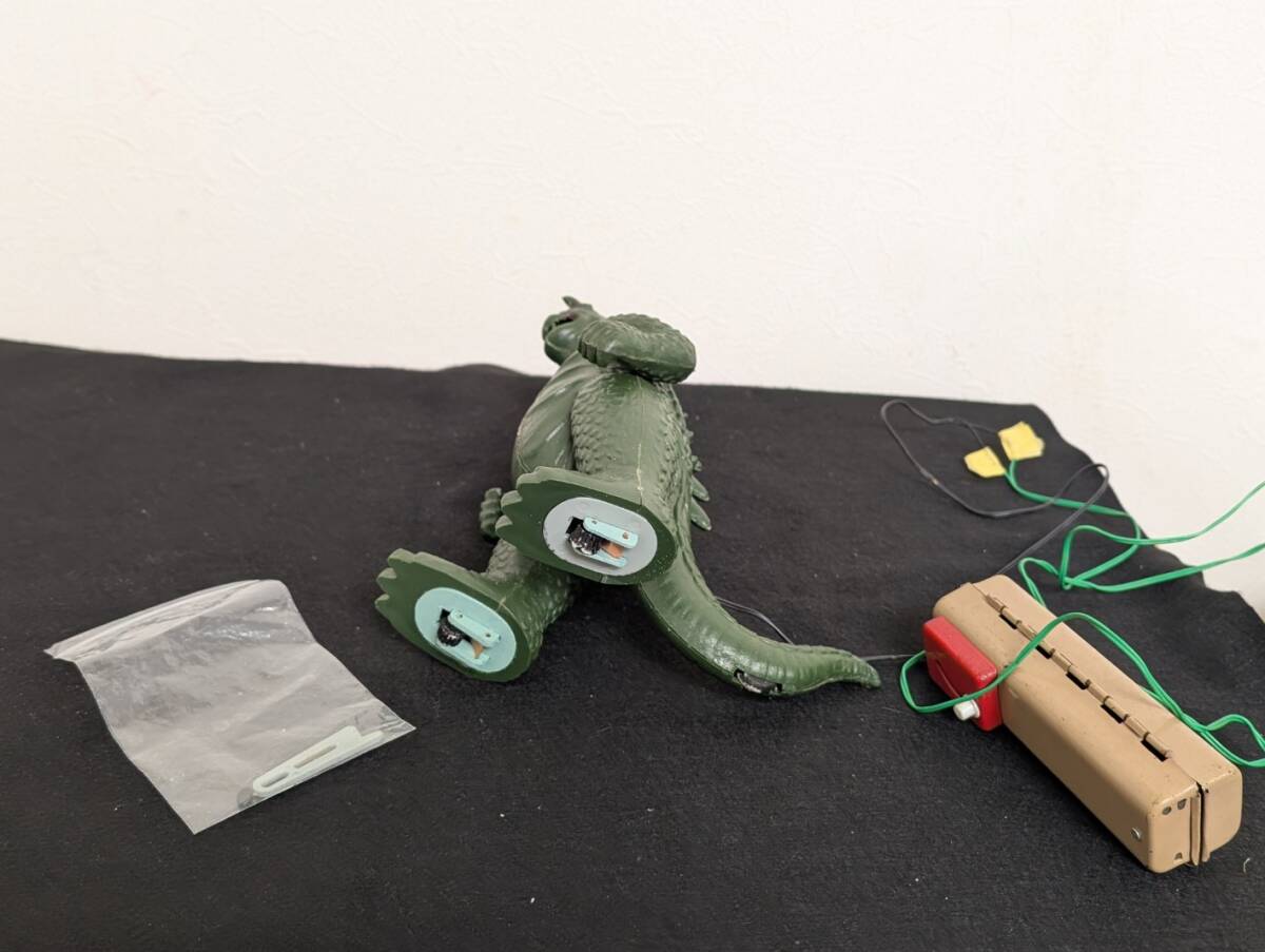 Yahoo!オークション - （15）.超超希少 マルサン（約25cm） ウルトラマ...