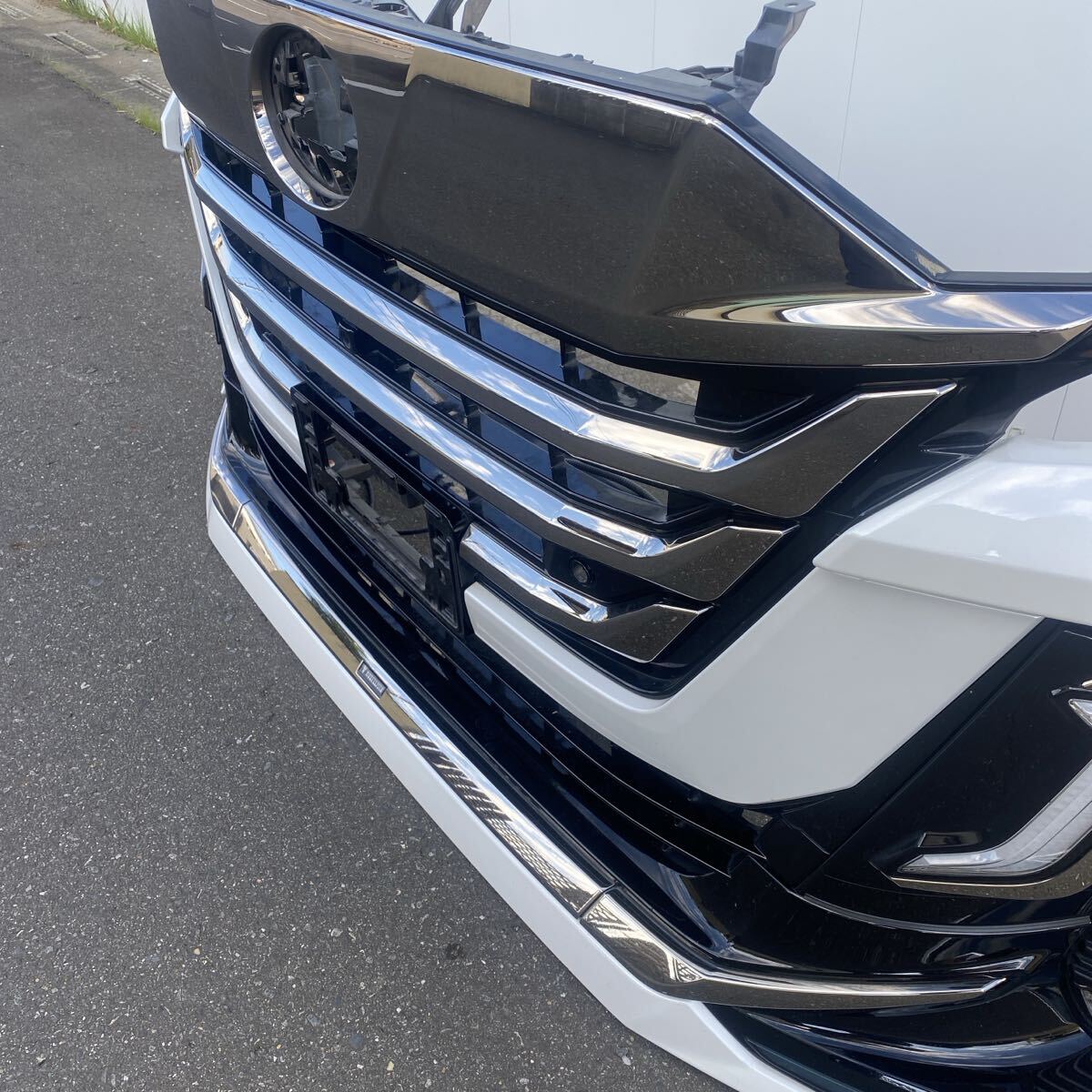 【樂淘letao】日本代購代標第一品牌－ヴェルファイア40系 TAHA40W TAHA45W バンパー モデリスタ 一式セット エアロ