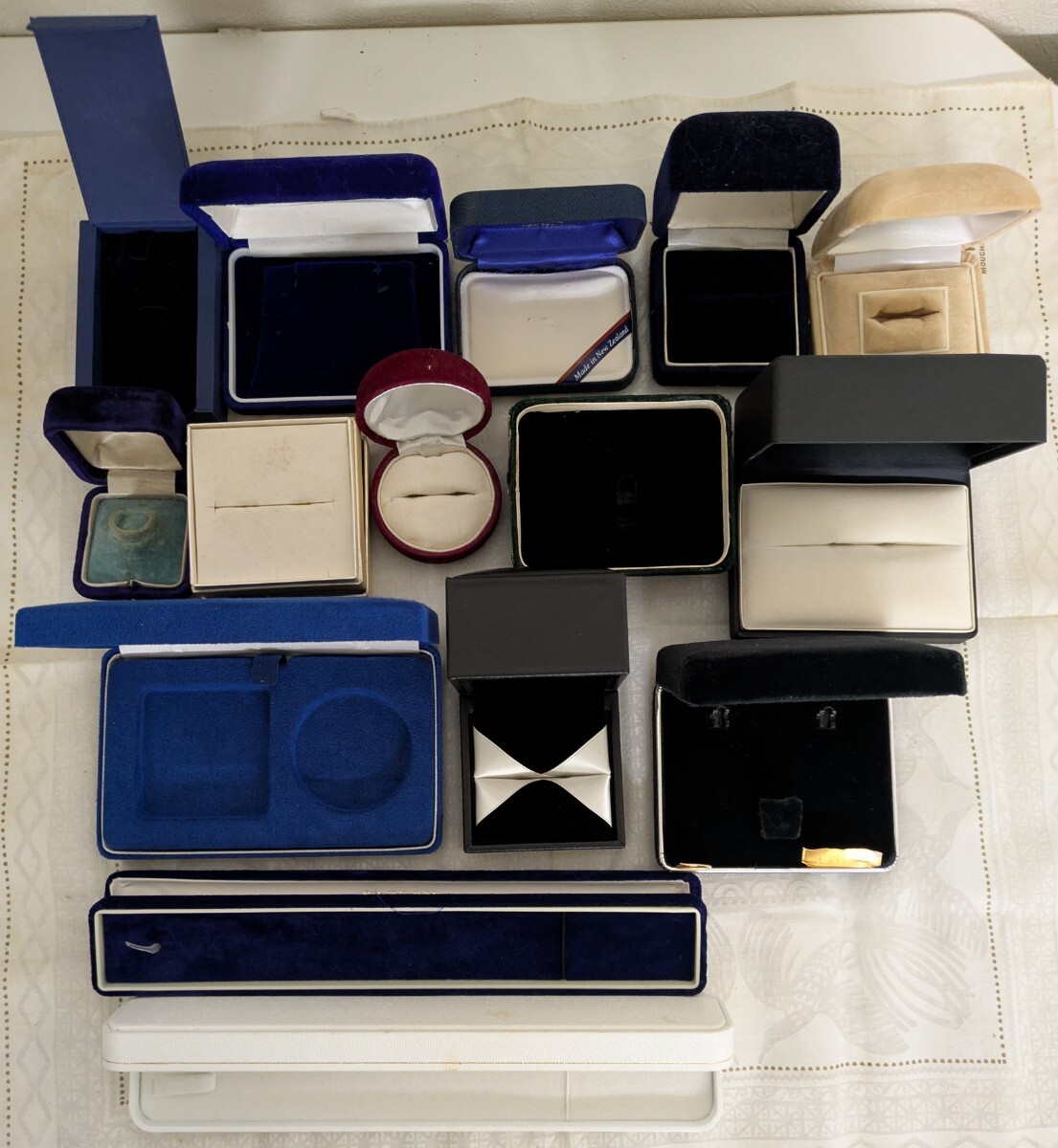 Yahoo!オークション - ジュエリーケース アクセサリーケース 空箱 木箱...