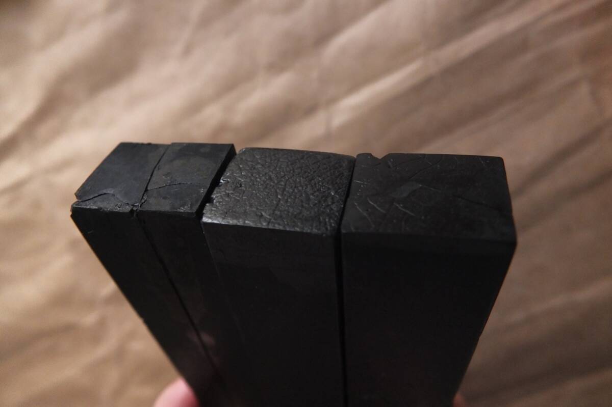 Yahoo!オークション - 中国古墨 紫玉光 頂煙 徽曹素功 尭千氏 3本208g ...