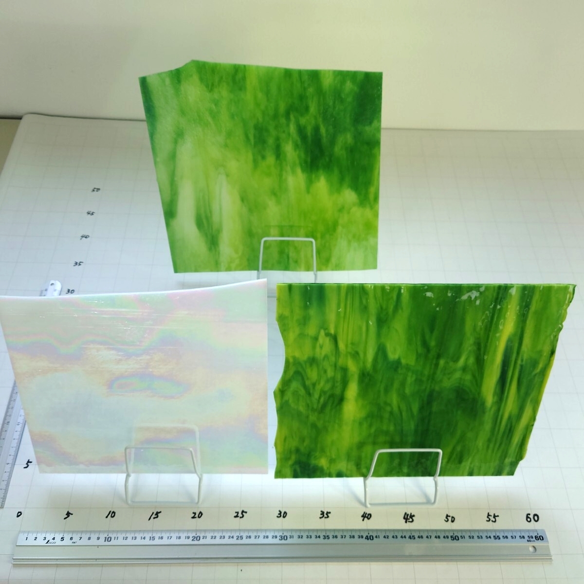 Yahoo!オークション - ステンドグラス材料 板ガラス3枚セット [MC3梱包...