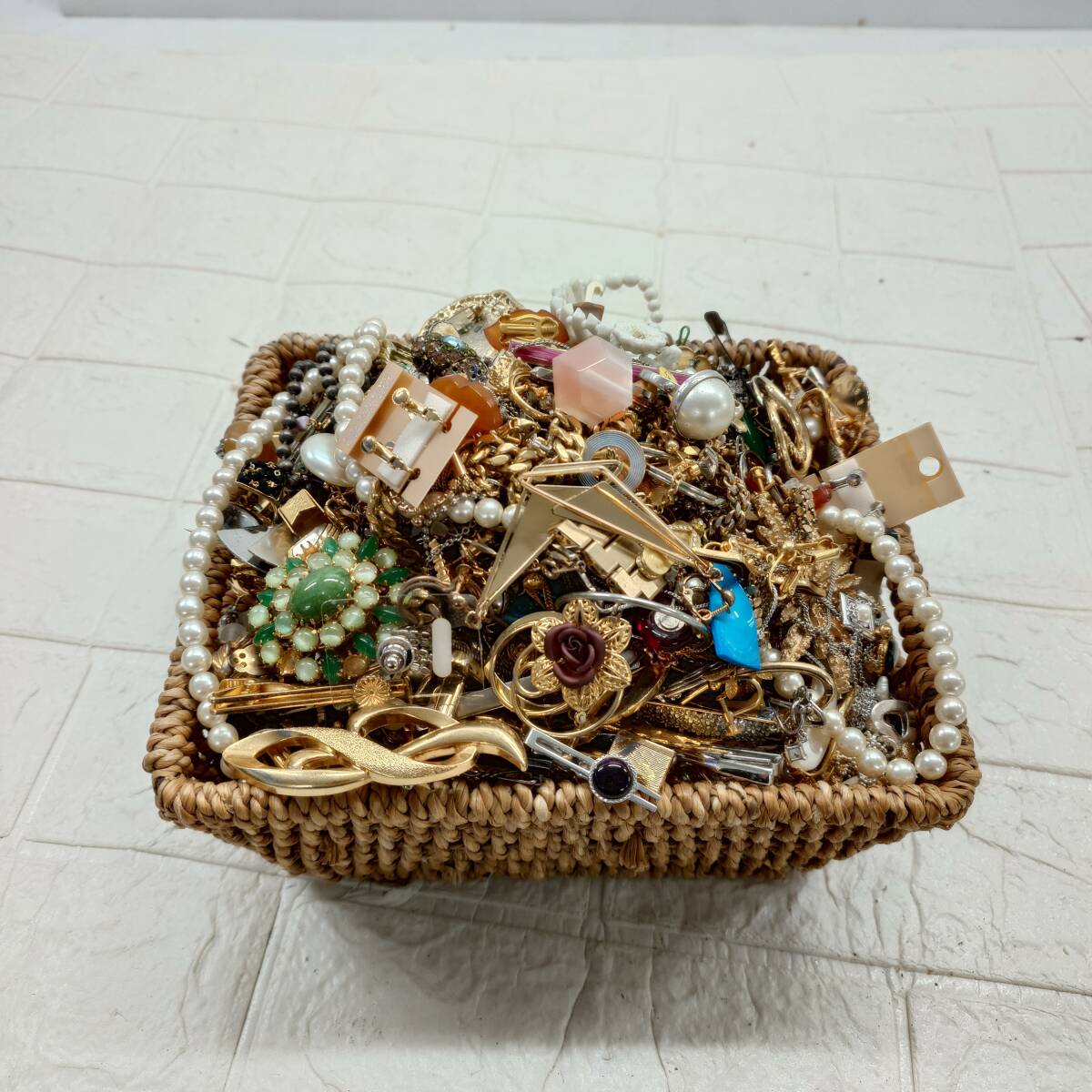 Yahoo!オークション - 【在庫処分価格】イミテ 大量まとめ③ イミテー...