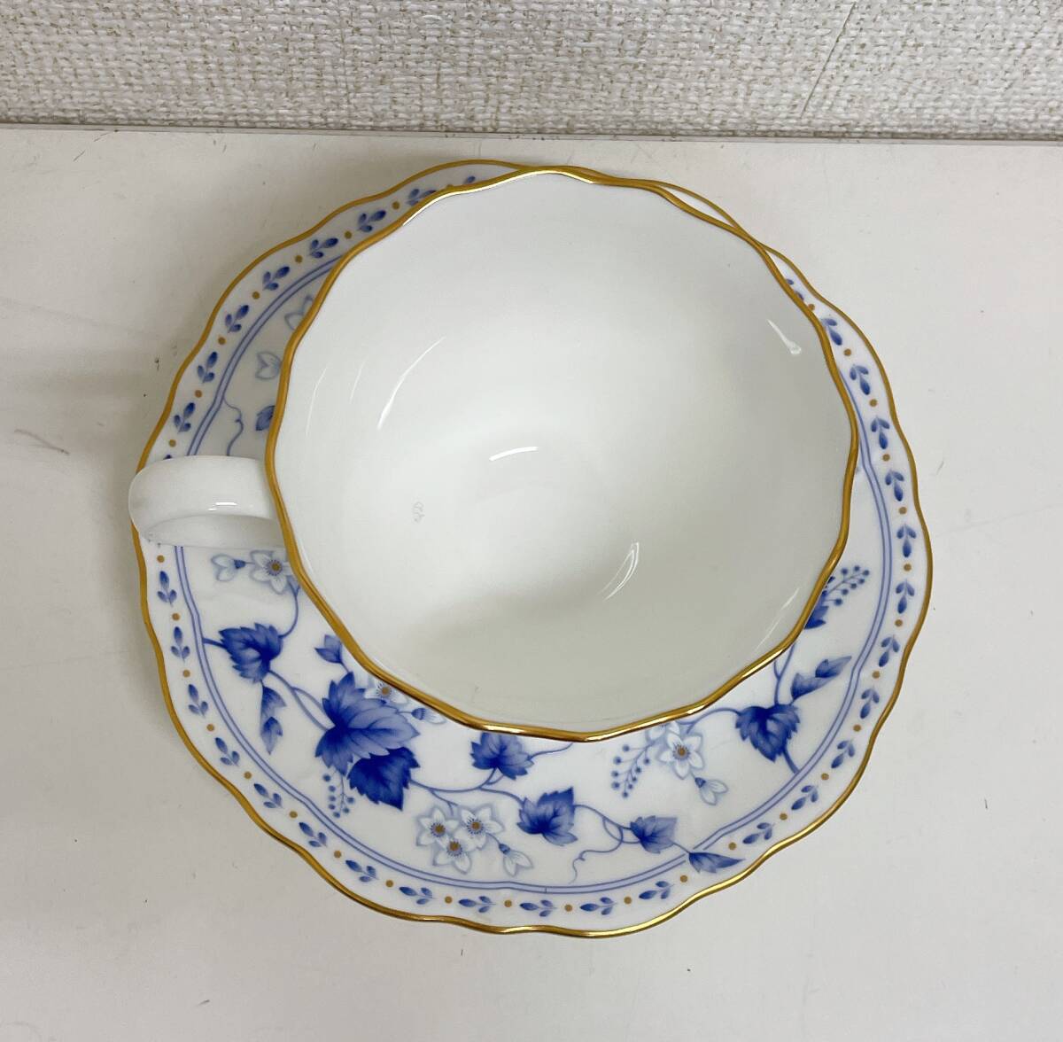 Yahoo!オークション - 【NARUMI ナルミ ソラリア カップ&ソーサー】ブ...