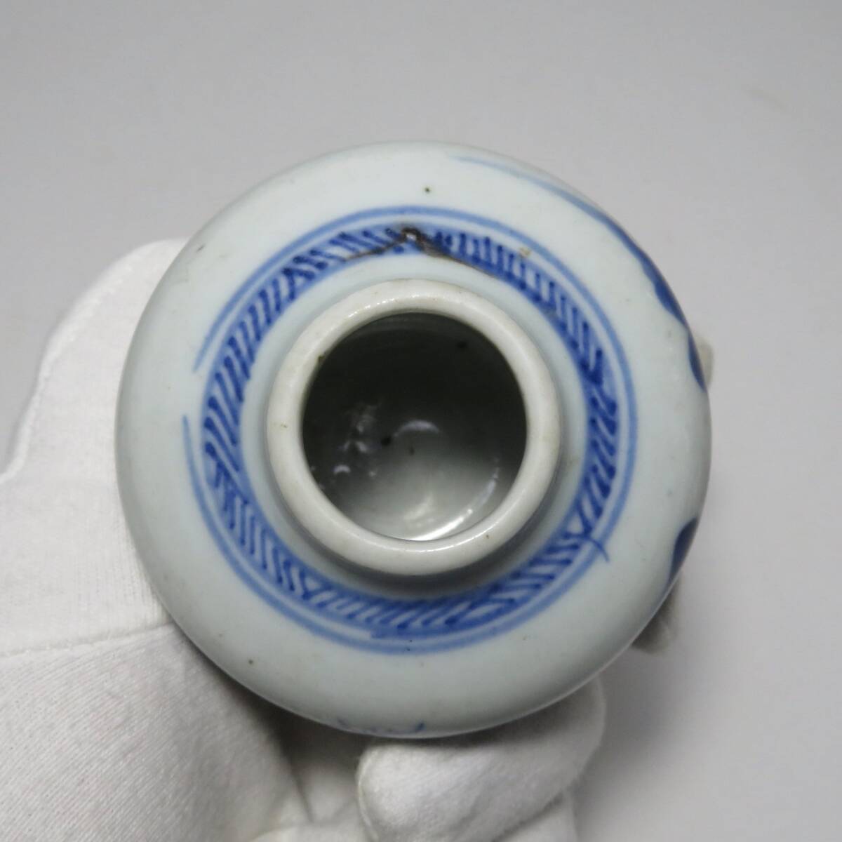 Yahoo!オークション - 中国美術 清 青花 人物風景図小壺 茶壺 時代物 ...