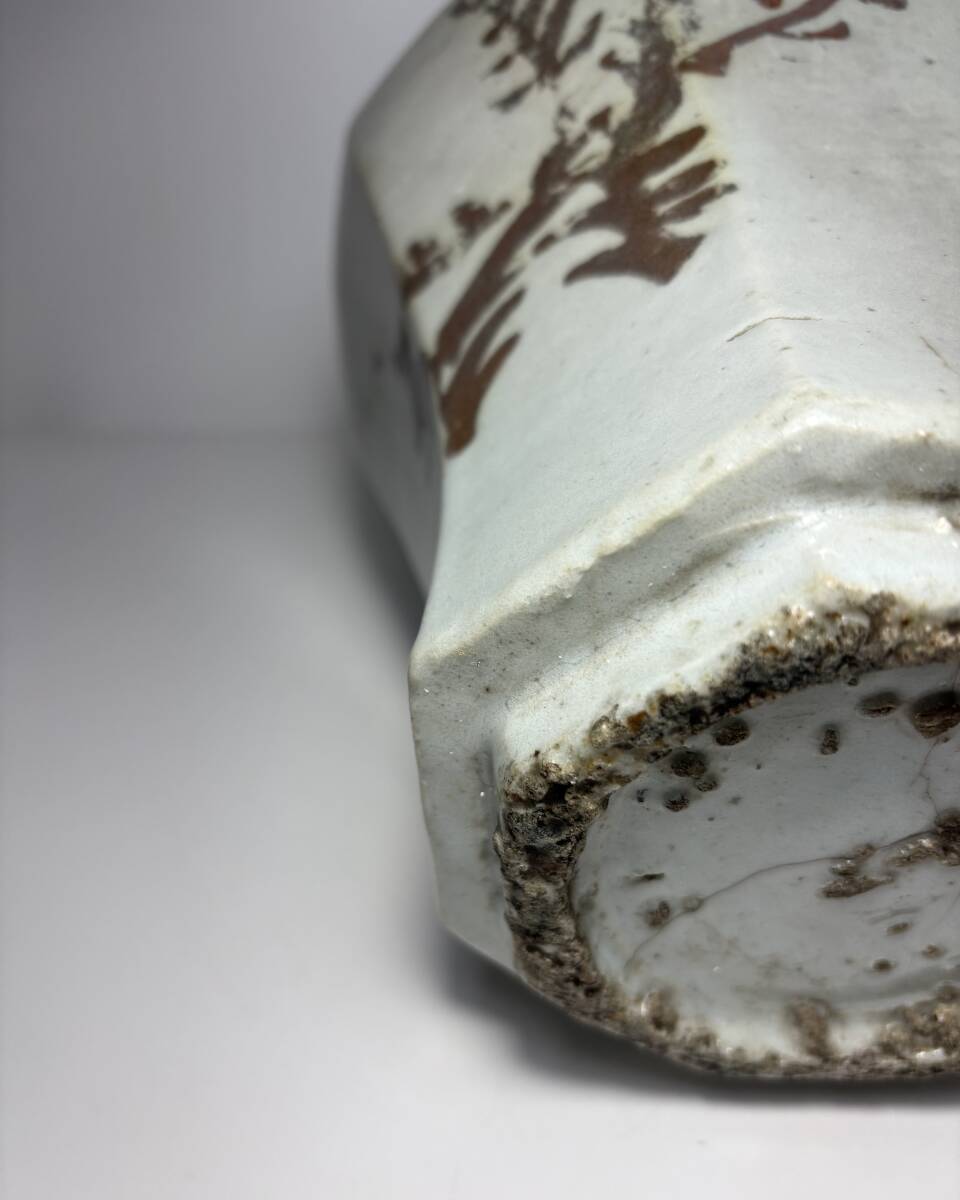 Yahoo!オークション - 韓国美術 李朝 白磁 辰砂 鉄絵 花鳥文 面取花瓶 ...