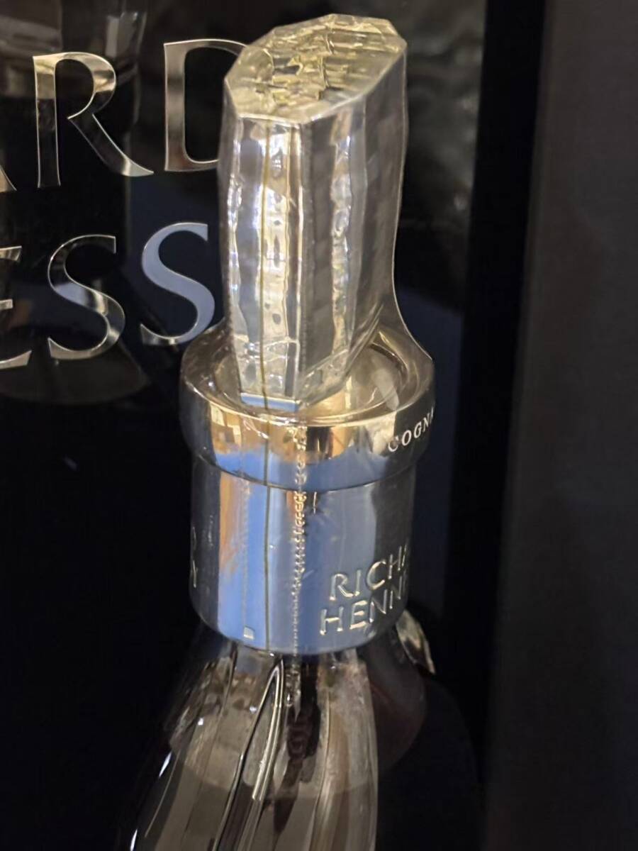 Richard Hennessy ヘネシー リシャール 700ml コニャック バカラ 未開栓(ヘネシー)｜売買されたオークション情報、yahooの商品情報をアーカイブ公開 - オークファン ...