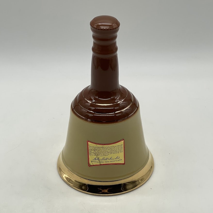 Yahoo!オークション - sm2514 未開栓品 ベルズ スコッチ ウィスキー ...