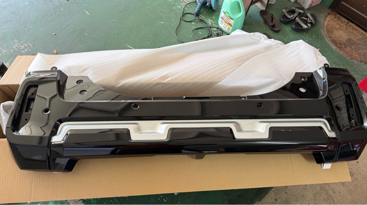 Yahoo!オークション - デリカミニ リアバンパー 小傷あり 850km走行車...