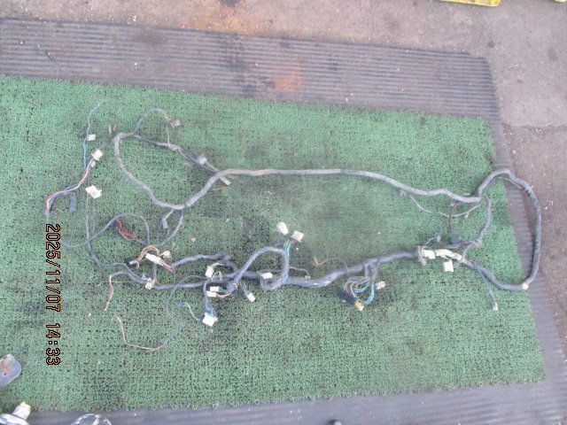 Yahoo!オークション - (0441)TE27 カローラレビン 電装ハーネス