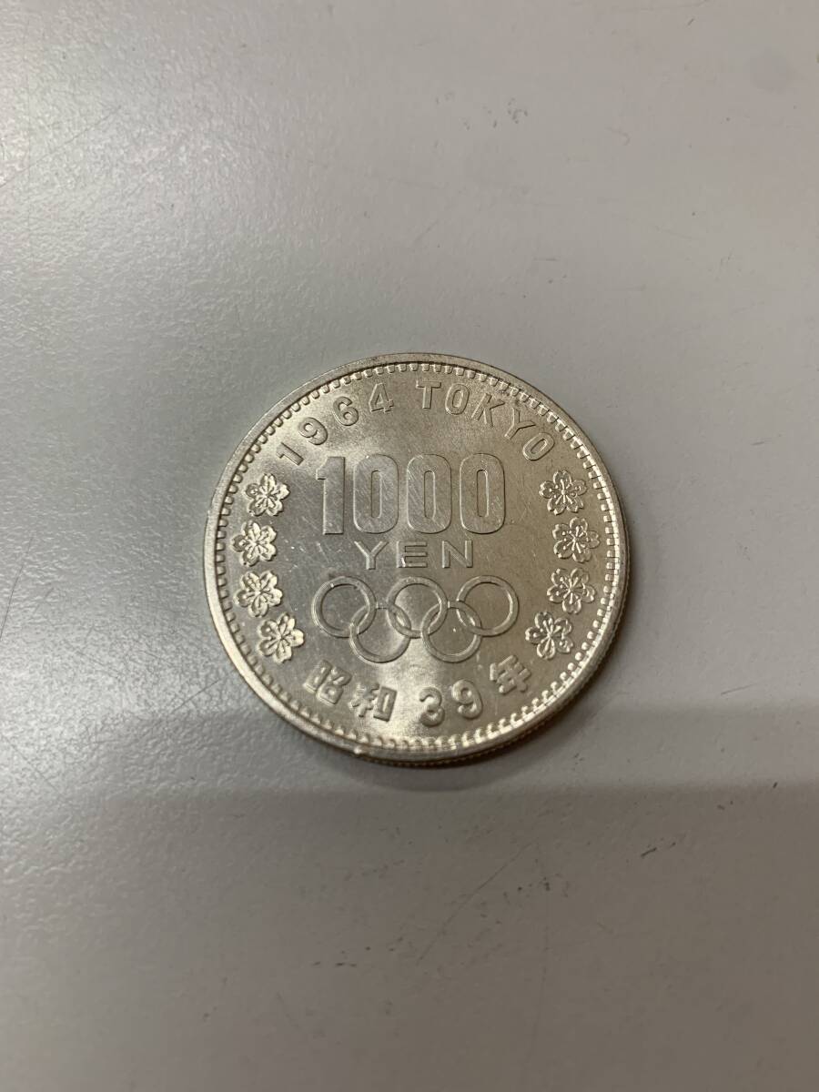 Yahoo!オークション - N2666 東京オリンピック 1000円銀貨 昭和39年 記...