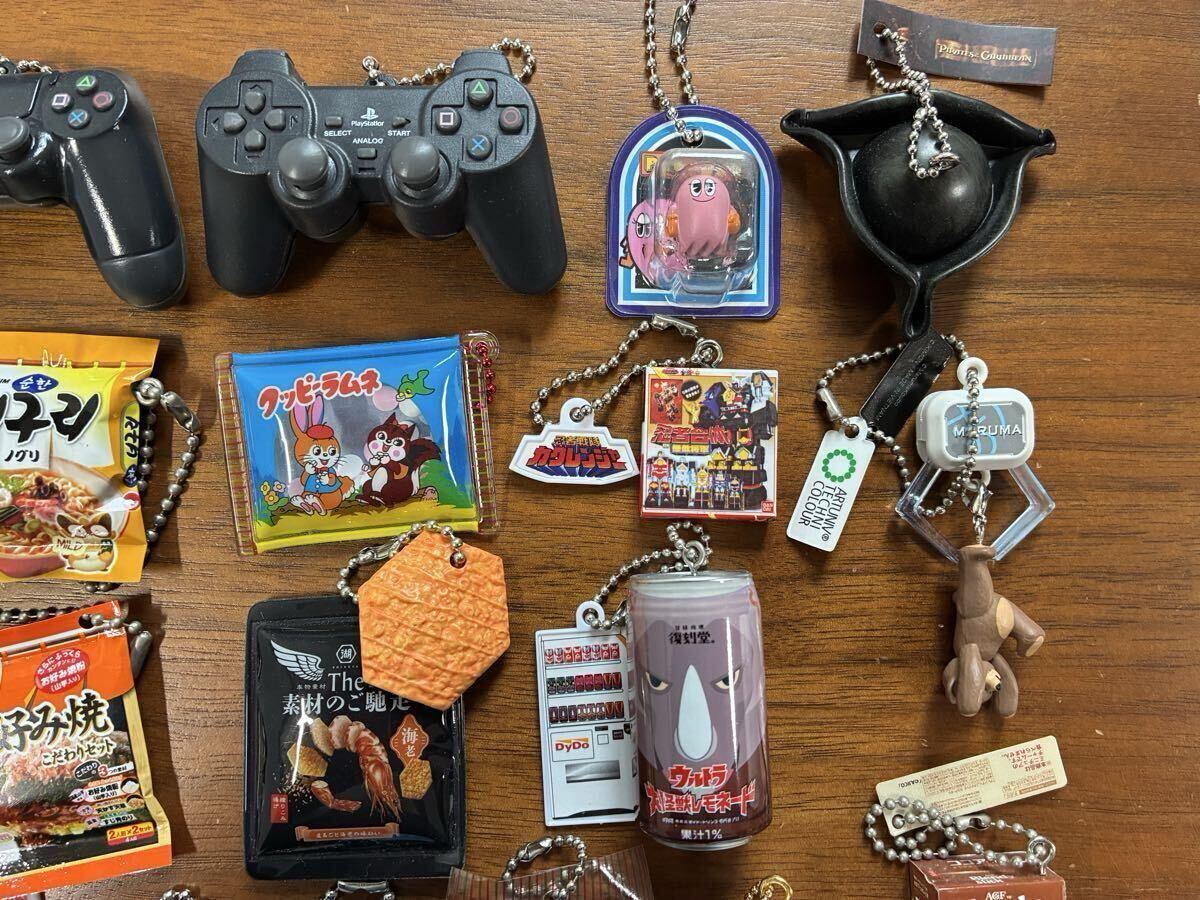 Yahoo!オークション - 食品系 雑貨系 ガチャ商品 大量出品 キーホルダ...