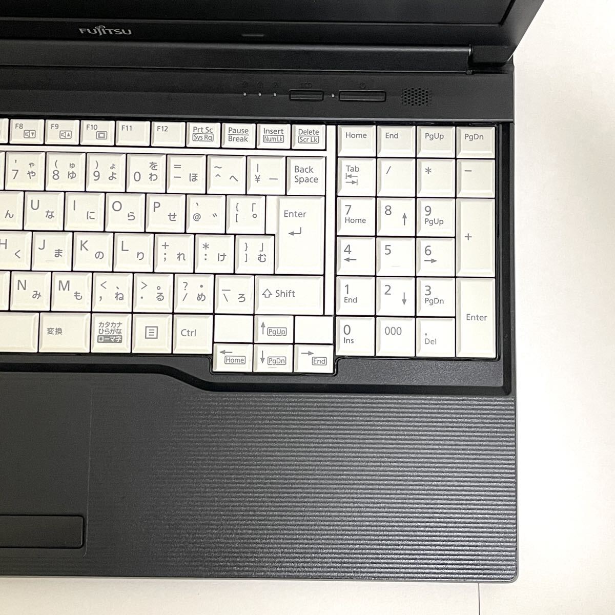 Yahoo!オークション - 富士通 LIFEBOOK A576/P 本体のみ（HDD取り外し...