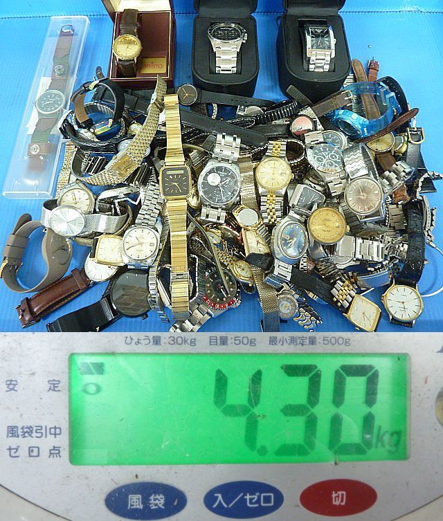 Yahoo!オークション - T831 ジャンク現状 腕 時計 大量 約4.3kg前後 ま...