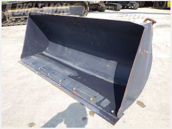 Yahoo!オークション - タイヤショベル(ホイールローダー) クボタ R530 ...