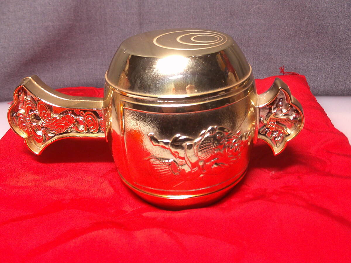 Yahoo!オークション - 打ち出の小槌 金色＆木製2点セット 縁起物・座...