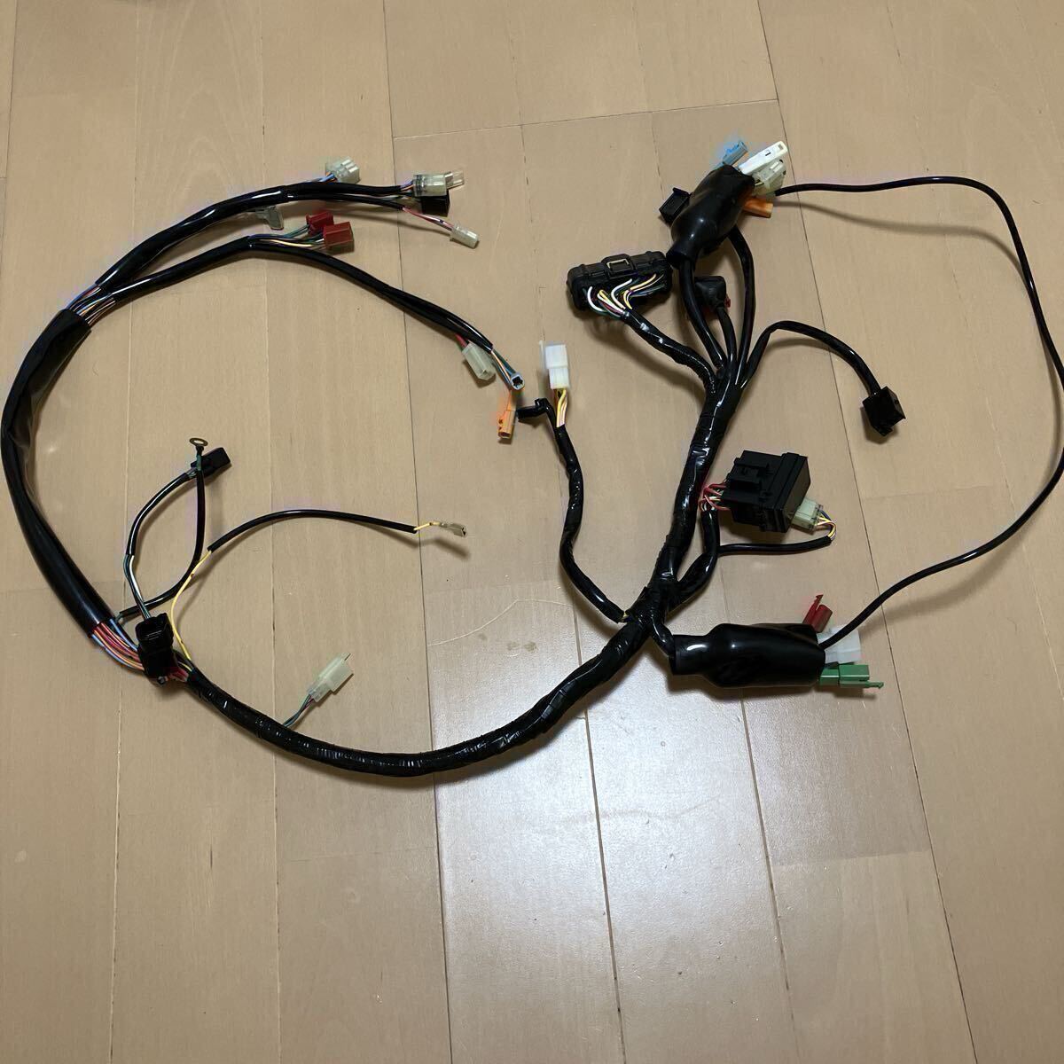Yahoo!オークション - CB400SS メインハーネス セル付き 新品