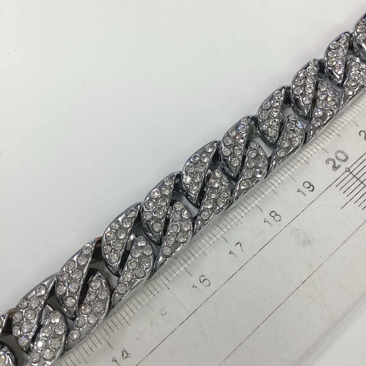 Yahoo!オークション - ユ2107H キラキララインストーン シルバーカラ...