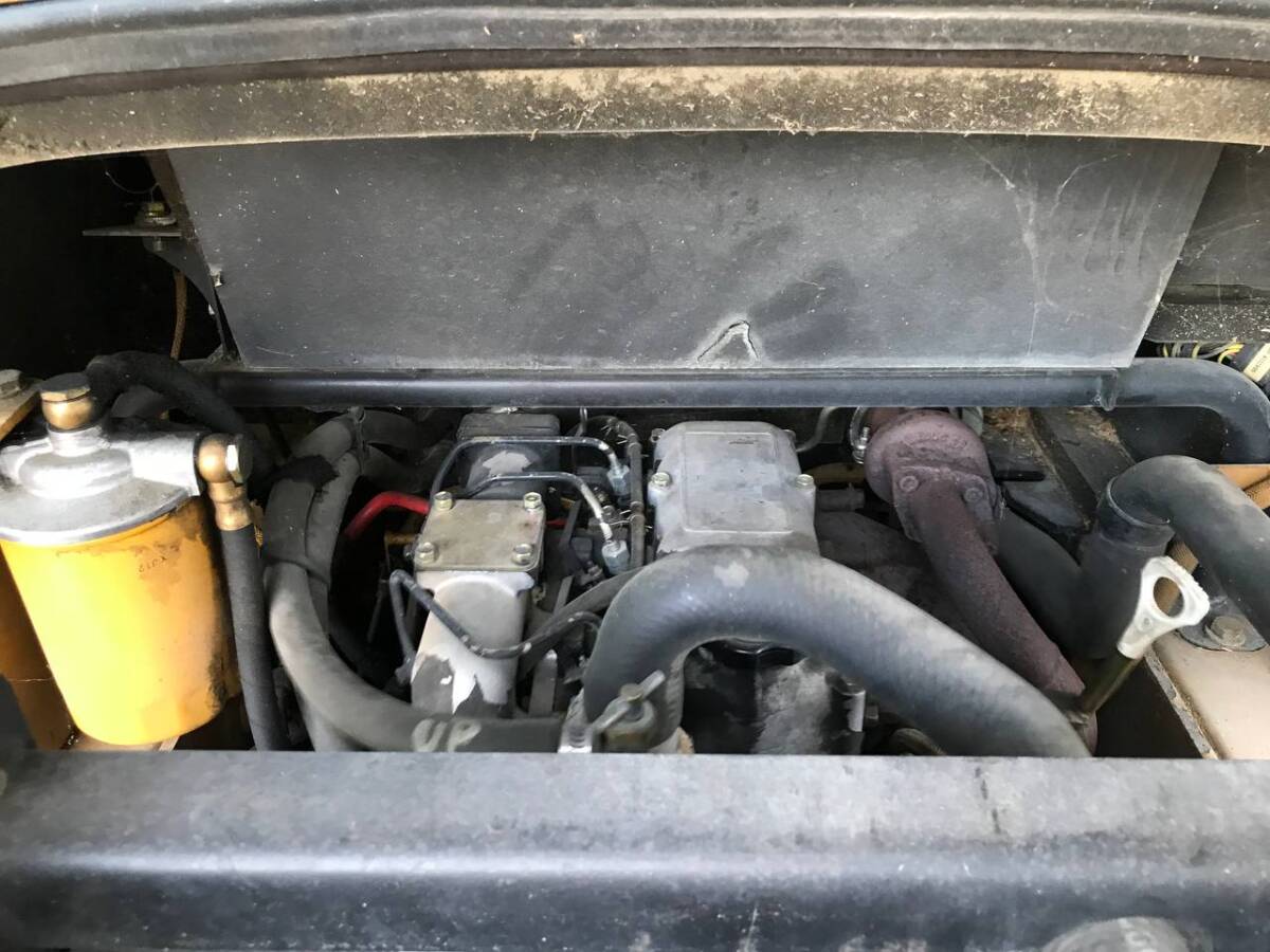 Yahoo!オークション - 即決価格で送料無料 CAT【901B】ホイールローダ...