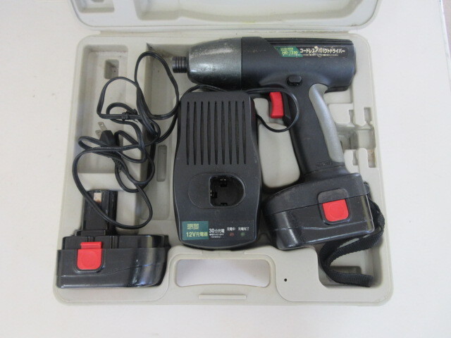 Yahoo!オークション - e022 インパクトドライバー ジャンク品 まとめて