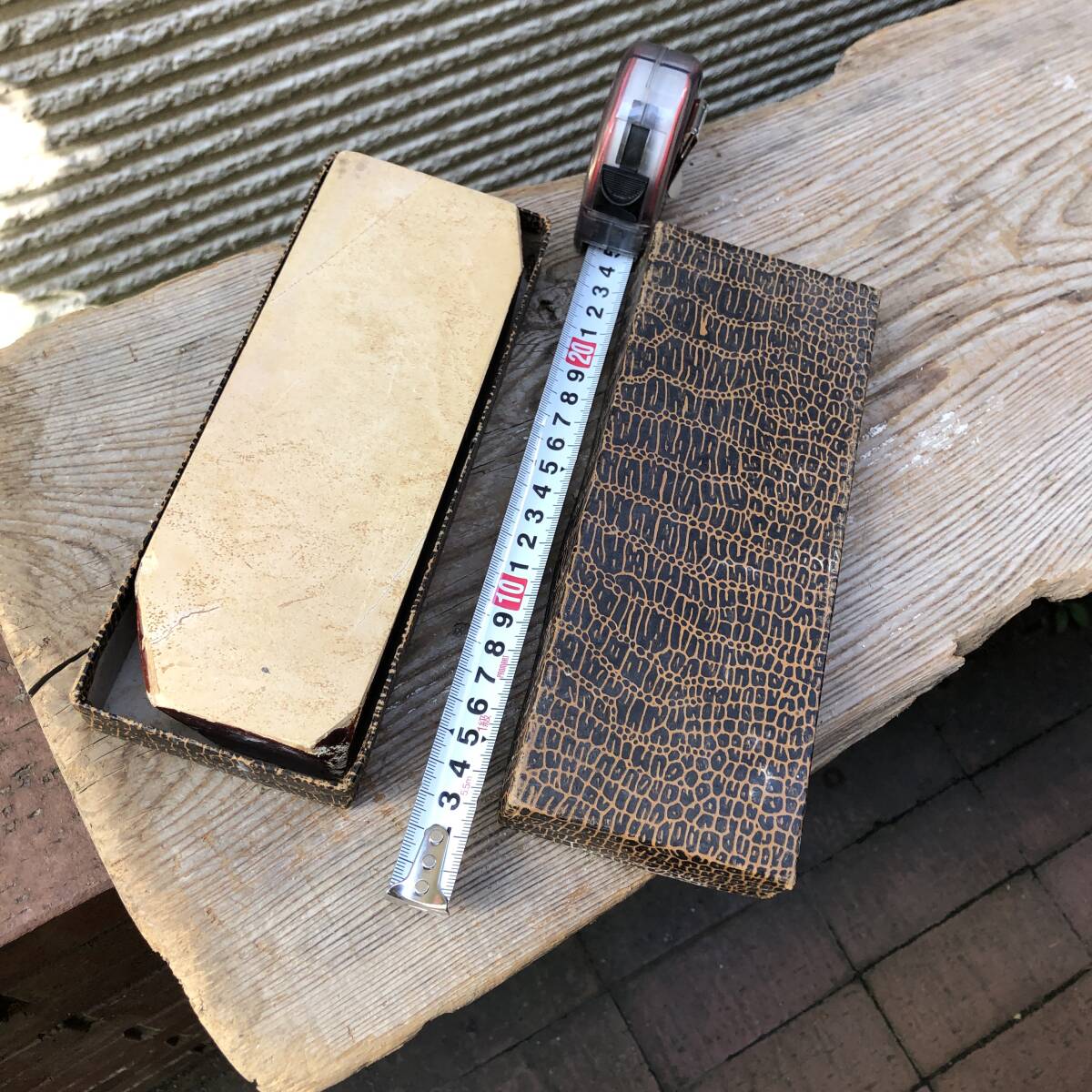 Yahoo!オークション - 1円〜 砥石 箱付 約 1 096 g 大工 調理 理美容 ...