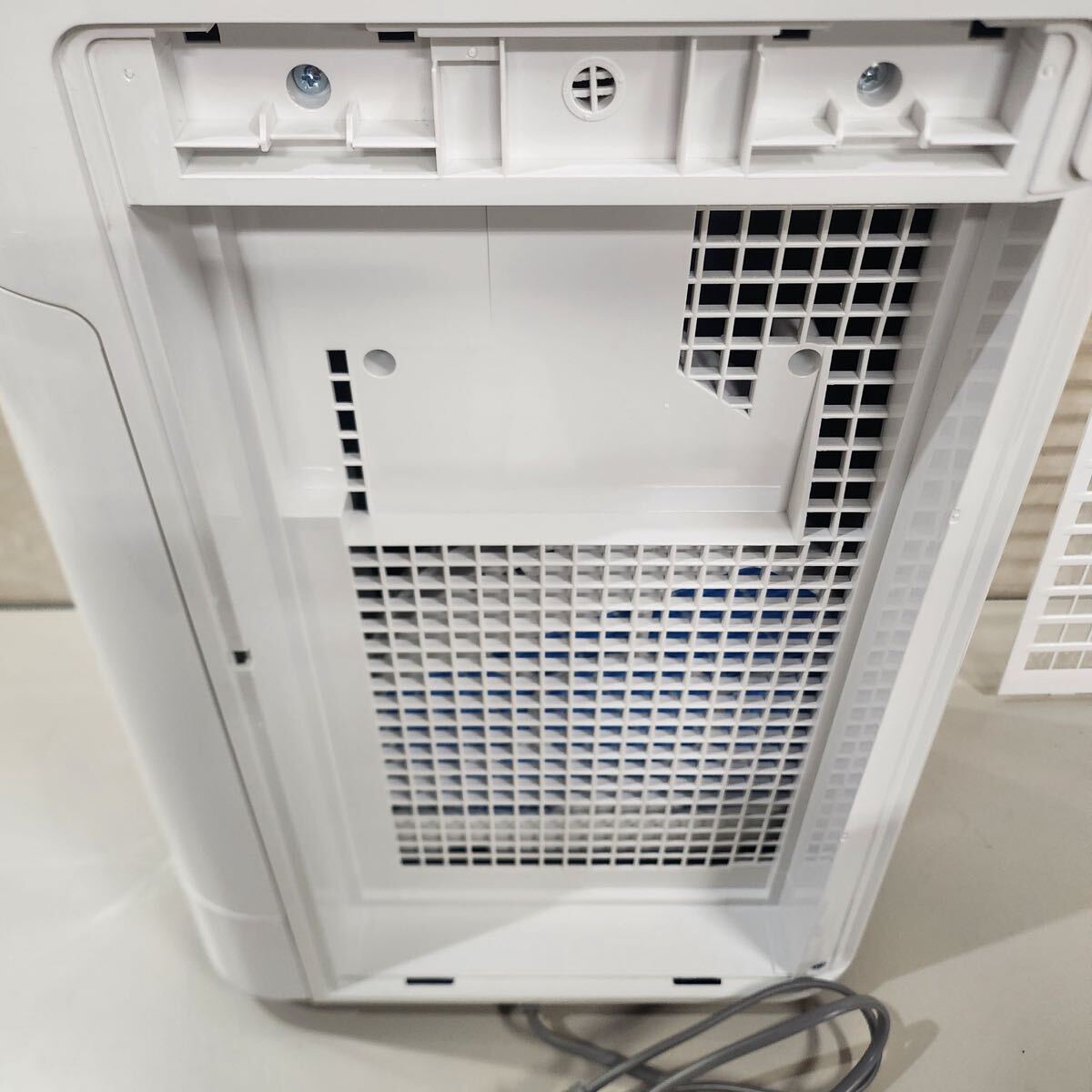 Yahoo!オークション - 美品 SHARP 加湿空気清浄機 KC-40TH7-W 2023年製...