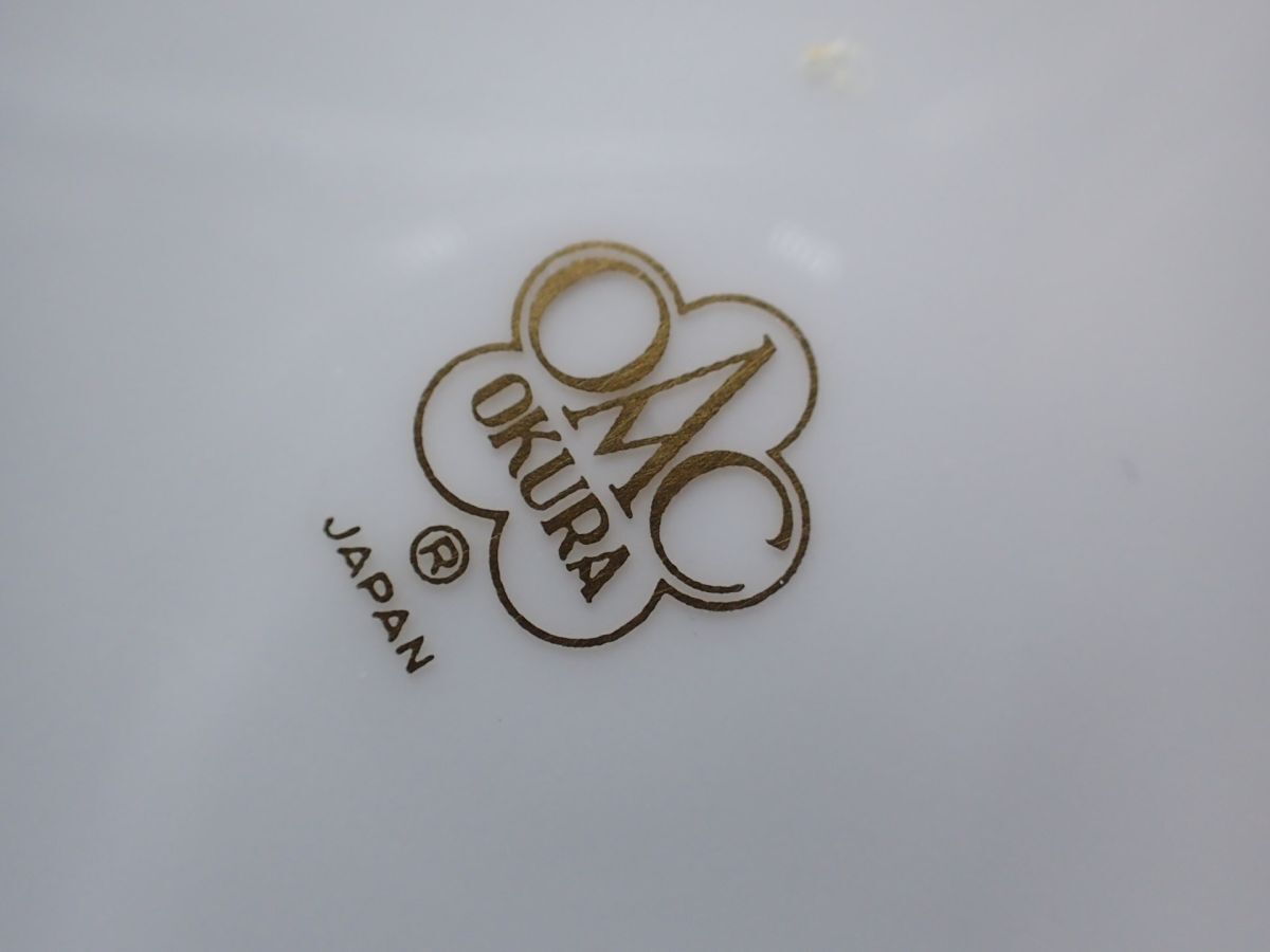 Yahoo!オークション - M765/8D 大倉陶園 花瓶 金蝕ぶどう 花器 フラワ...