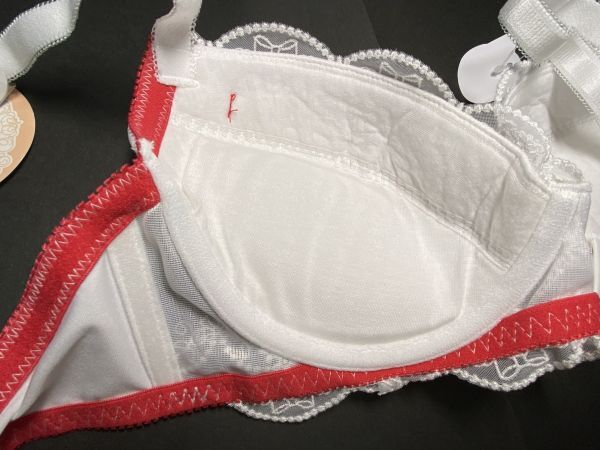 Yahoo!オークション - X86 3786 Dolce Fiora ホワイト レッドリボン シ...